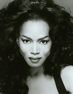 Angela Bassett: biografia, film, foto - Movieplayer.it