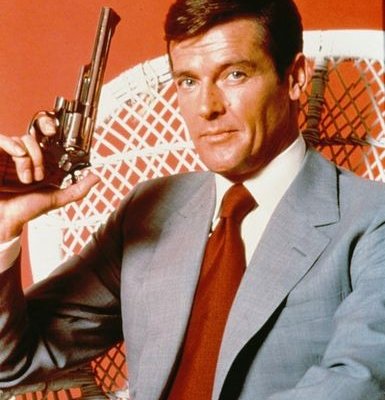 Roger Moore: biografia, film, foto - Movieplayer.it
