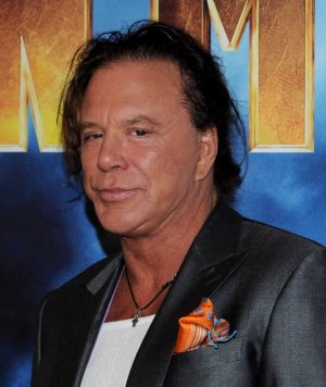 Mickey Rourke richiamato dai produttori del Grande Fratello per il ...