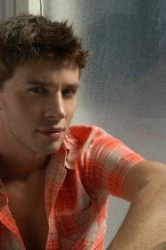 Davide Ricci: biografia, foto - Movieplayer.it