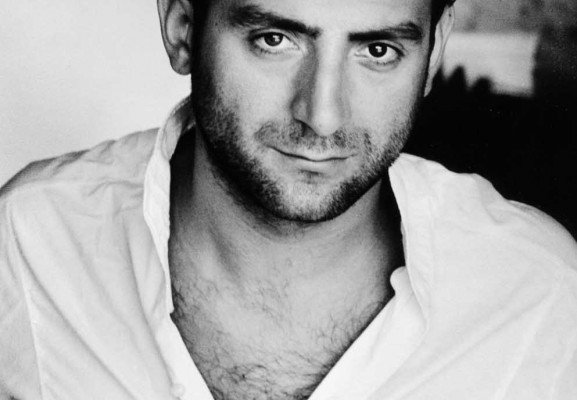 Daniele Perrone: biografia, film, foto - Movieplayer.it