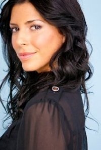 Cindy Sampson: film, foto - Movieplayer.it