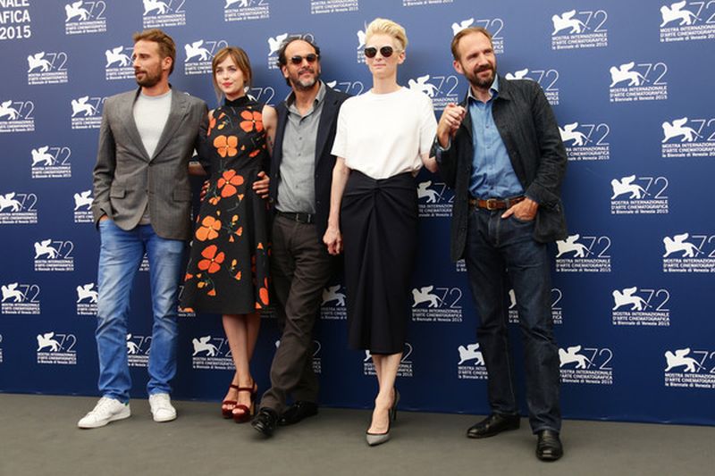 A Bigger Splash: Tilda Swinton, Ralph Fiennes e Dakota Johnson nella ...
