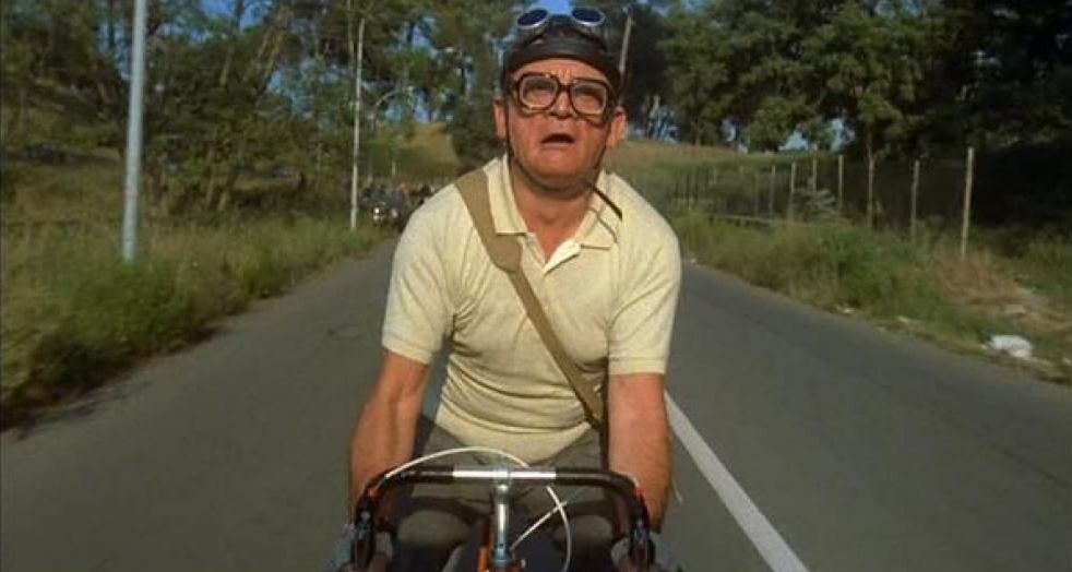 Siamo tutti Fantozzi: 15 tormentoni che descrivono l'italiano medio ...