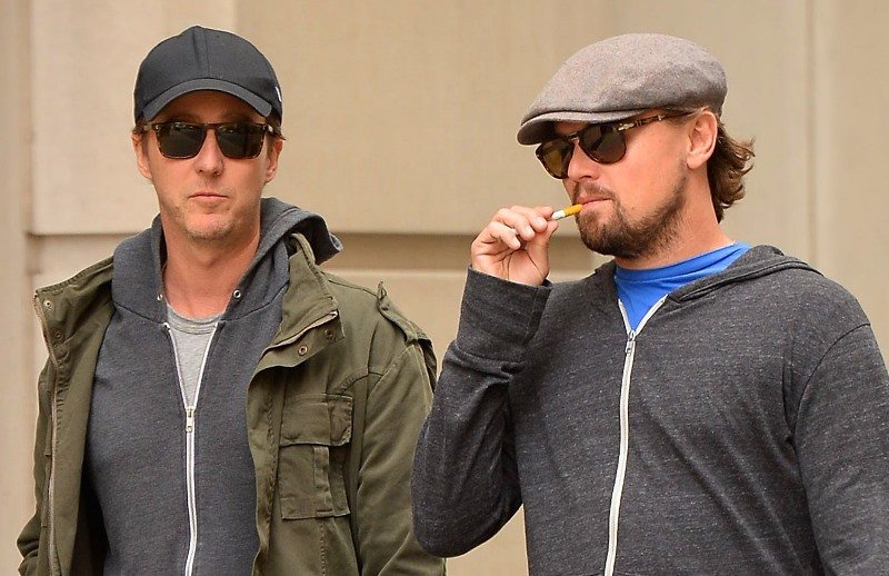 Leonardo DiCaprio rivela: "Edward Norton mi ha salvato la vita"