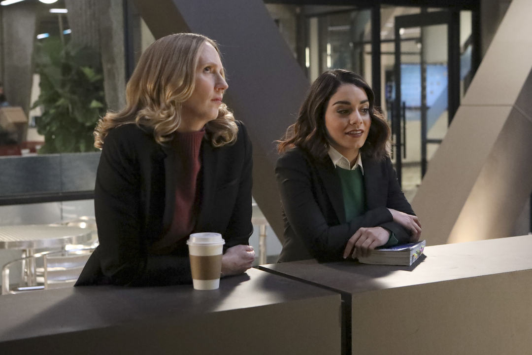 Powerless: recensione della premiere della serie TV