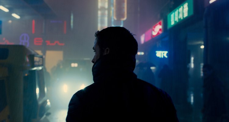 Da Blade Runner a Matrix: i migliori gadget da collezione dei film di ...