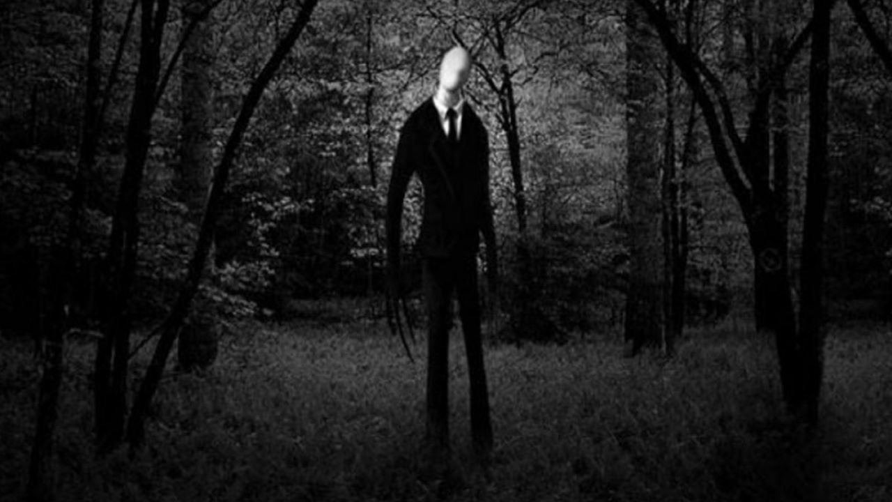 Slender Man, tra incubi e film: chi è l'uomo senza volto? - Movieplayer.it