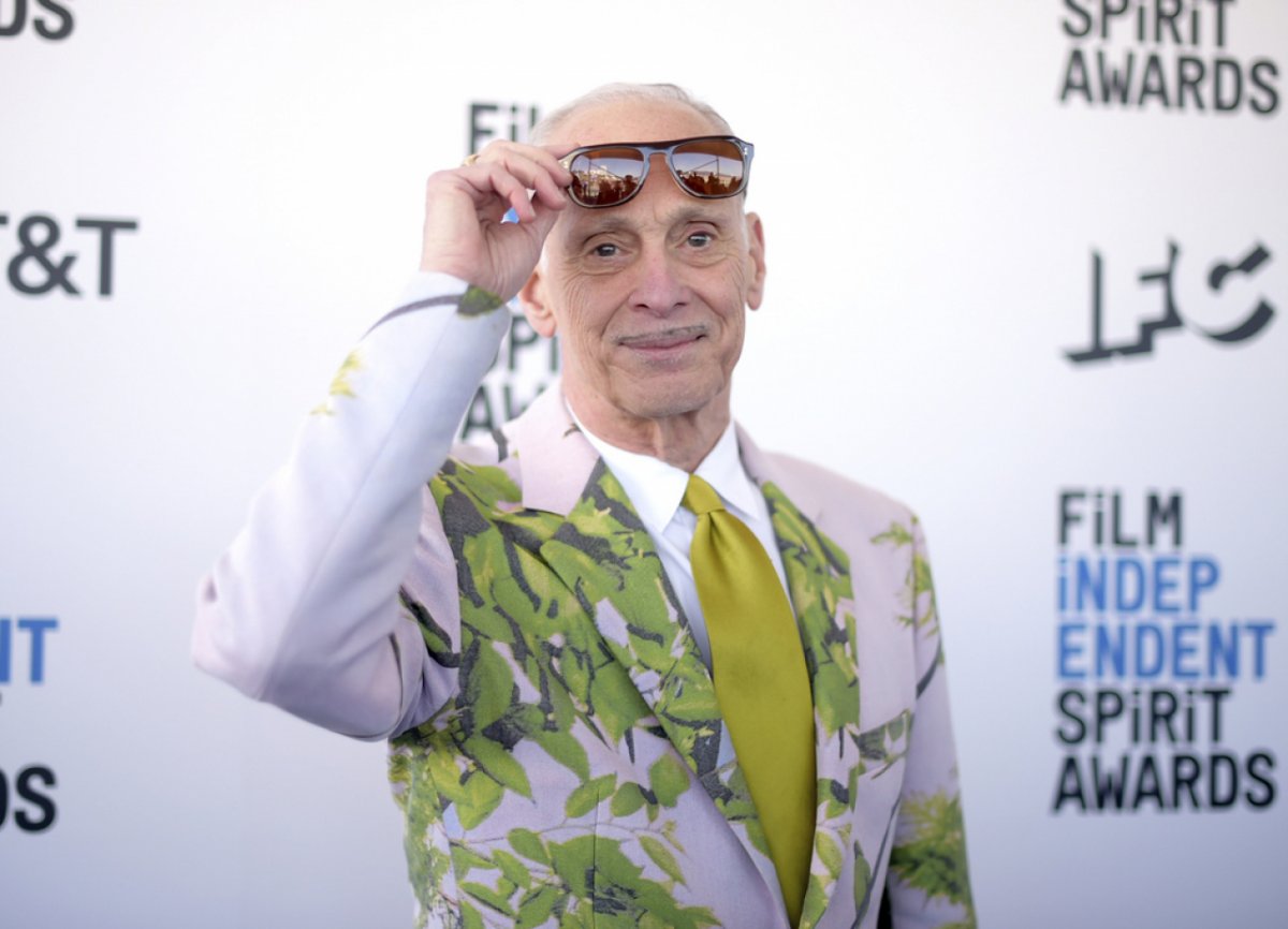 John Waters: "I miei film prendevano in giro il mondo circostante"