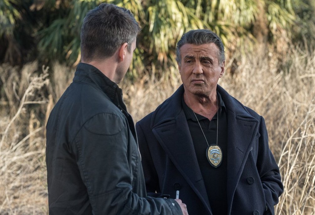 Backtrace, la recensione: Stallone a caccia di Modine, criminale senza ...