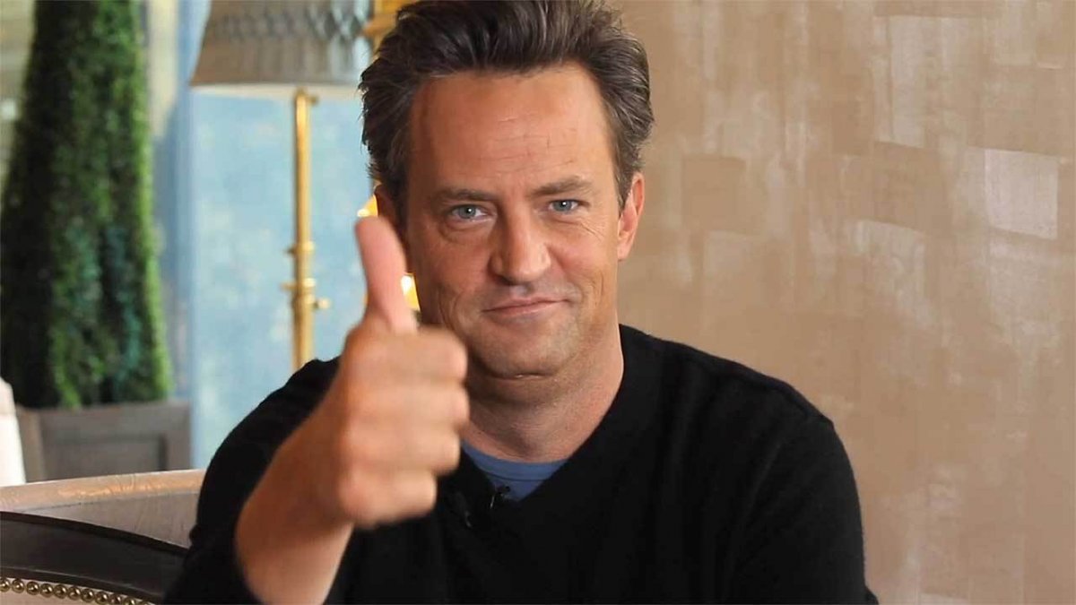 Friends, Matthew Perry svela: "Io sono Batman!"