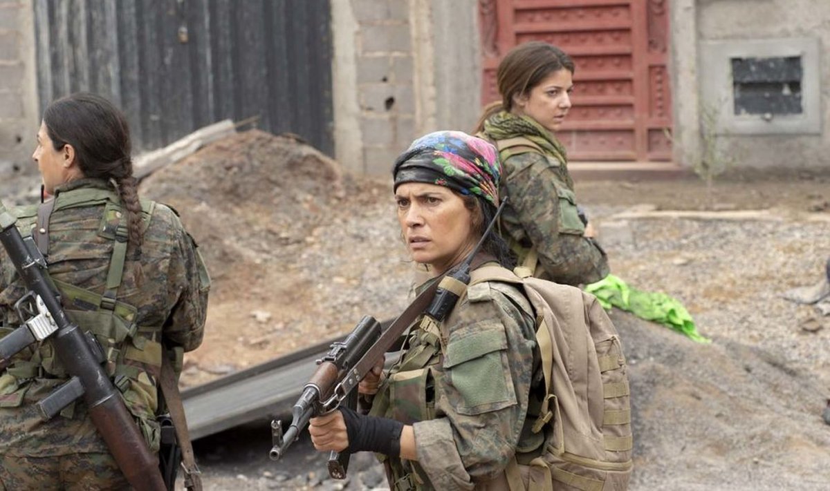 Red Snake: intervista a Maya Sansa - Movieplayer.it