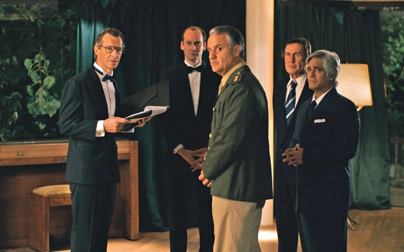 Azor, la recensione - Movieplayer.it