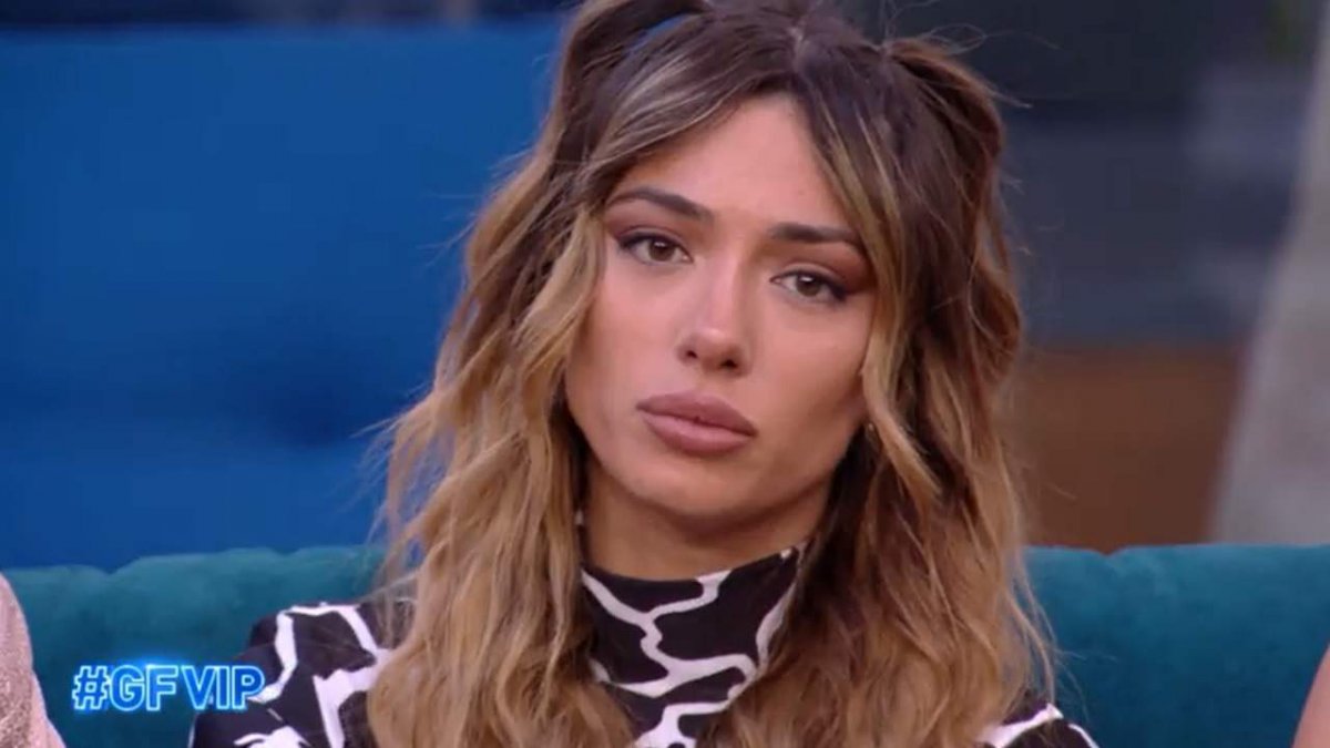 Grande Fratello Vip 6, Soleil Sorge crolla dopo l’addio di Alex Belli “non so se voglio restare”