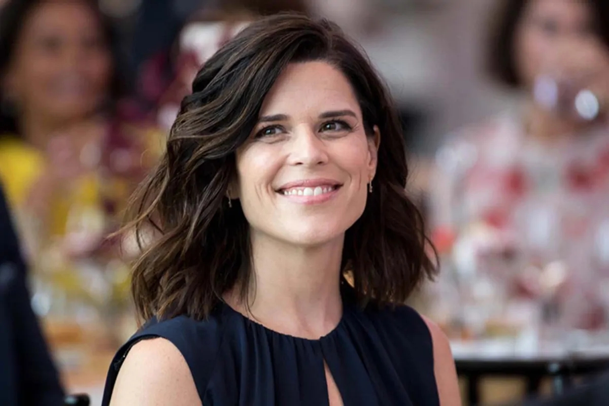 Neve Campbell: "Ecco perché ho deciso di dire a mio figlio che è stato ...