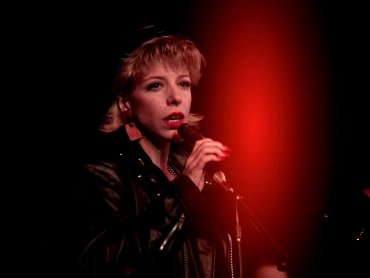 Julee Cruise: morta la cantante della sigla di Twin Peaks, aveva 65 anni