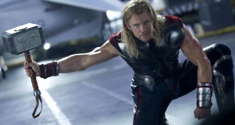 Thor | Love and Thunder | Thor grasso fa la sua comparsa nel nuovo teaser