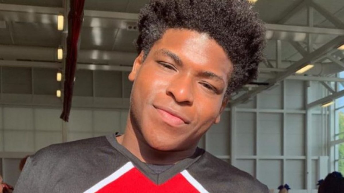 Jerry Harris, ex star di Netflix condannato a 12 anni di carcere per ...