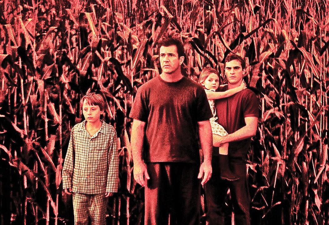 Signs: tra Shyamalan e Mel Gibson, il terrore alieno è ancora da ...