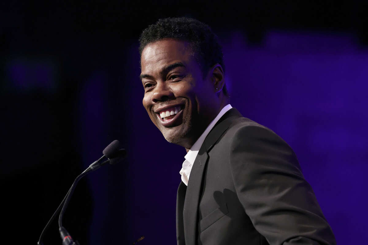 Chris Rock critica le scuse di Will Smith per lo schiaffo degli Oscar ...
