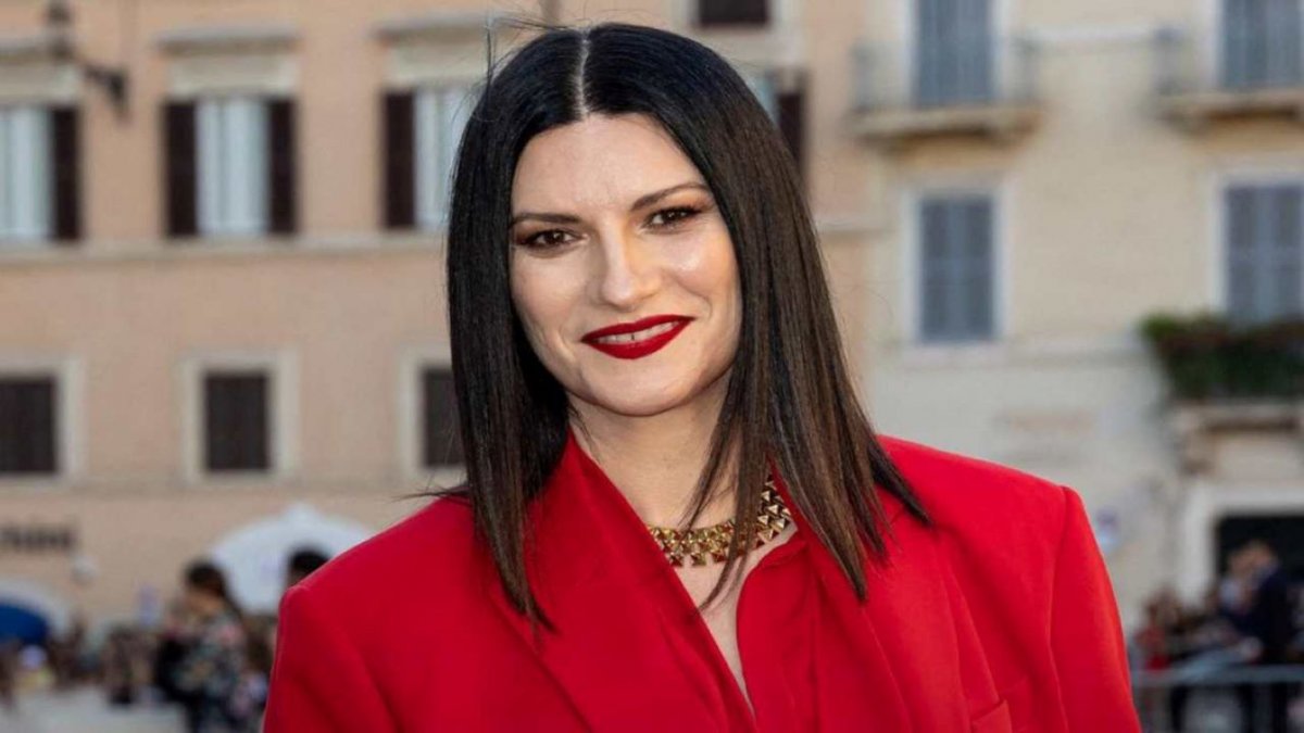 Laura Pausini: "Non ho cantato Bella Ciao per non essere strumentalizzata"