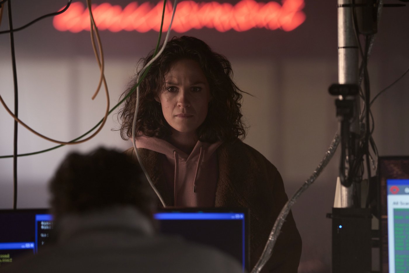 The Takeover, la recensione: su Netflix un thriller incolore ...