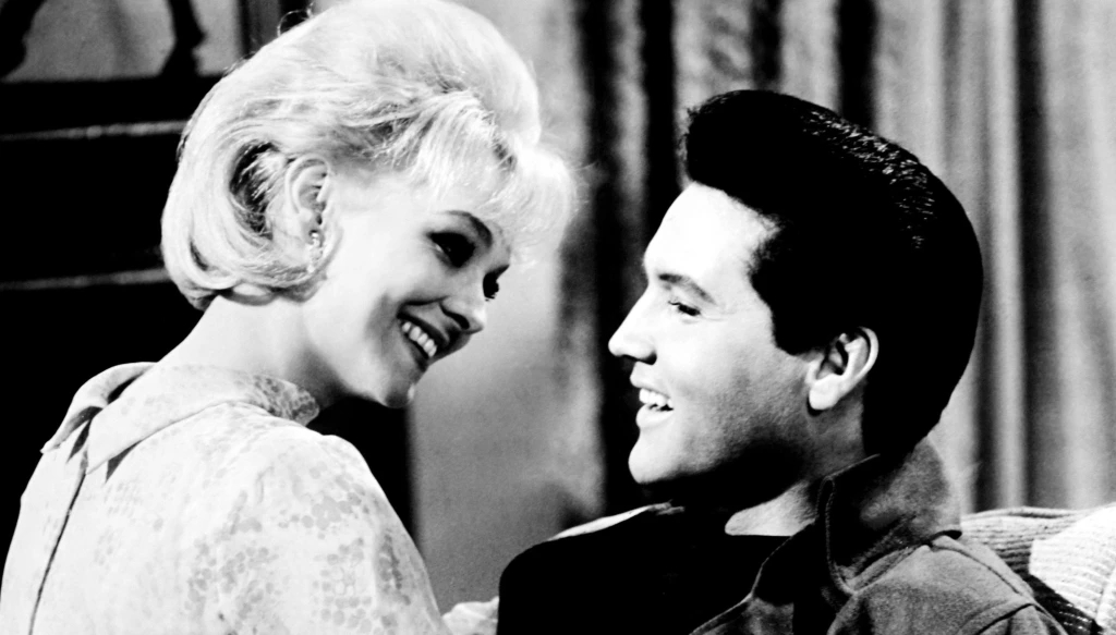 Diane McBain è morta a 81 anni, era famosa per aver recitato in Voglio ...
