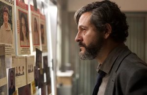 Infiesto, la recensione: un caso irrisolto in piena pandemia nel nuovo ...