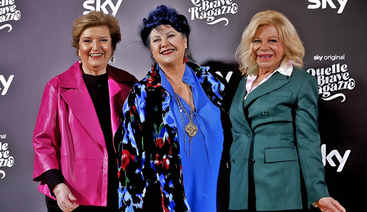 Quelle brave ragazze, la nostra intervista a Marisa Laurito, Sandra ...