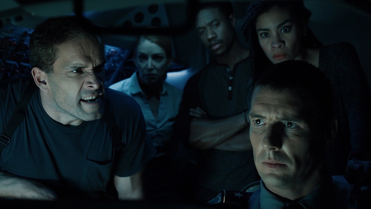 Flight of Fear - Terrore ad alta quota, la recensione: fantasmi in volo ...