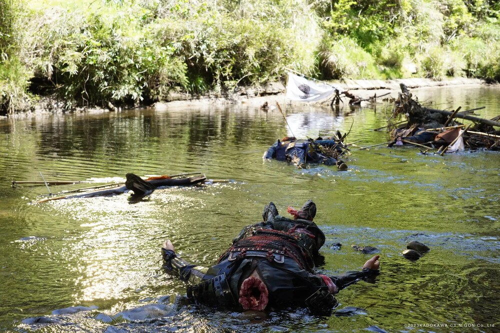 Kubi, la recensione: teste tagliate e ironia nel film di samurai di ...