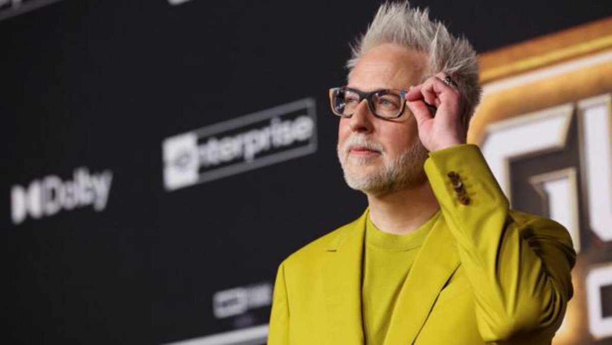 James Gunn offre nuovi dettagli sulla cronologia del DCU e svela a che punto sono i vari progetti