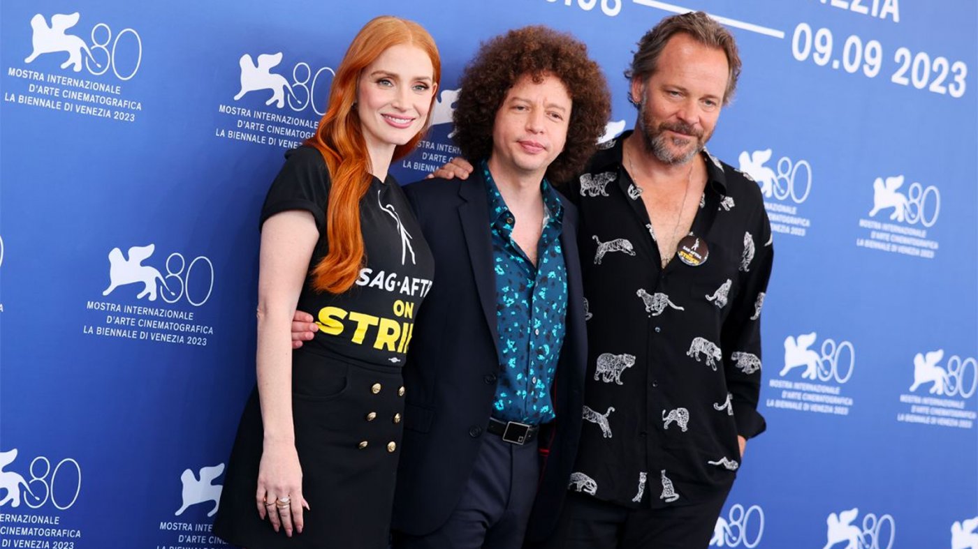 Memory, la nostra intervista da Venezia a Jessica Chastain, Peter ...