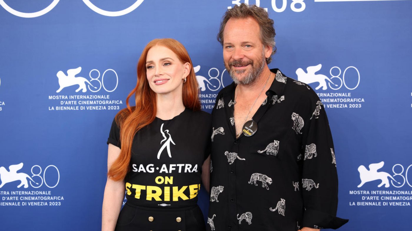 Memory, la nostra intervista da Venezia a Jessica Chastain, Peter ...
