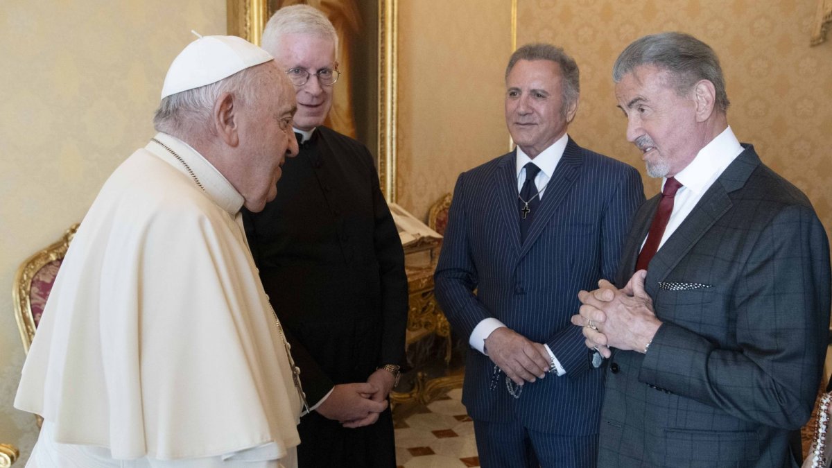 Sylvester Stallone e la famiglia incontrano Papa Francesco: "Sono ...