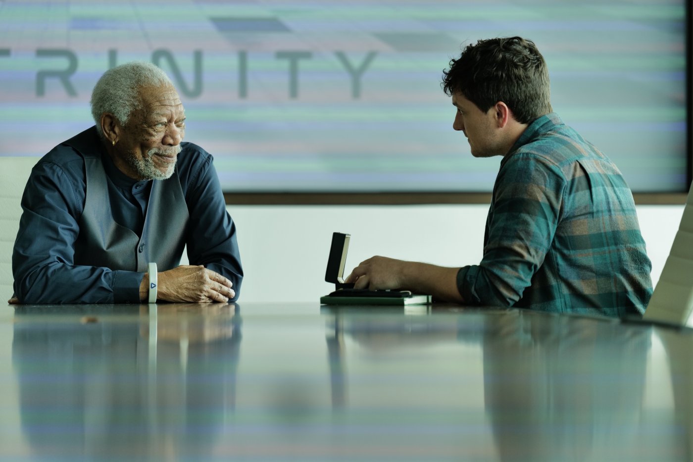 57 secondi, la recensione: su Prime Video un thriller sci-fi a spasso ... 57 secondi, la recensione: su Prime Video un thriller sci-fi a spasso ...