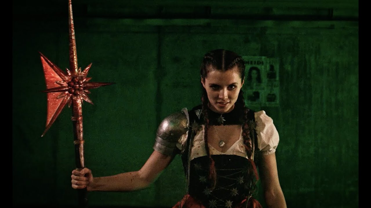 Mad Heidi: perché il blu-ray è l'ideale per gustarsi un folle horror tra sangue e formaggio ...