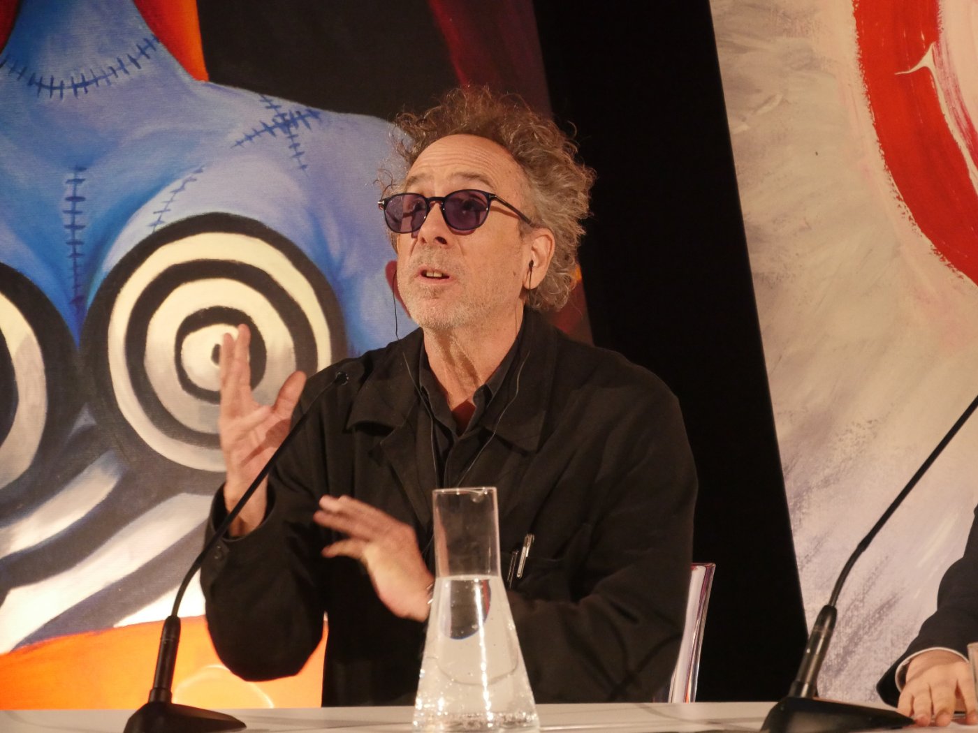 Tim Burton ha ritirato il premio Stella della Mole: "Il politically ...