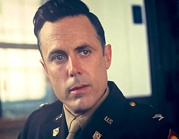 Buchi di Trama in Oppenheimer: i personaggi e le vicende non spiegate ...