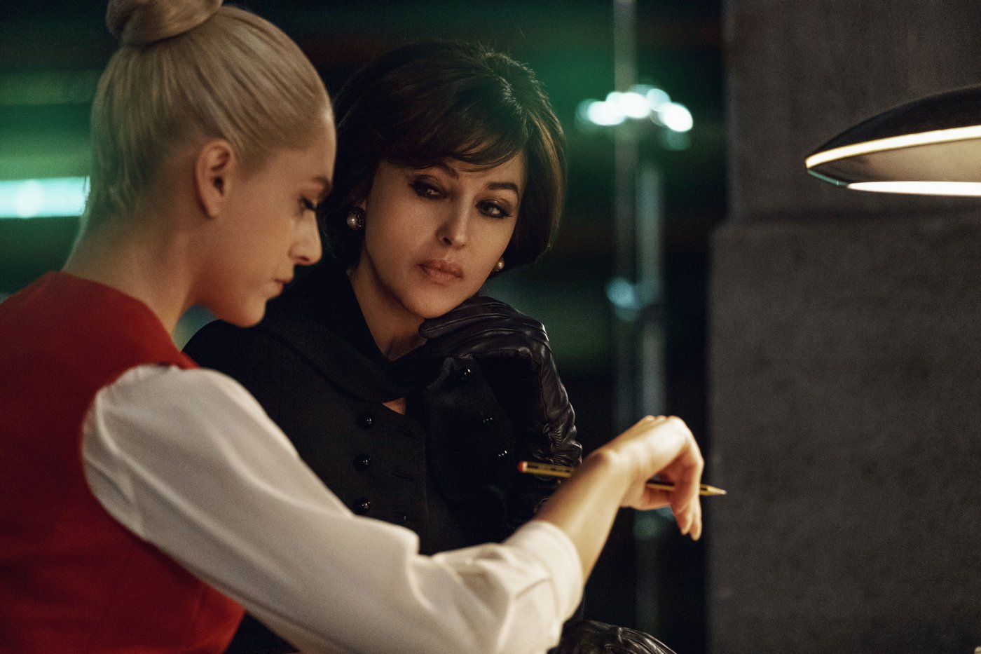 Diabolik - Chi sei?: intervista a Monica Bellucci e Miriam Leone ...