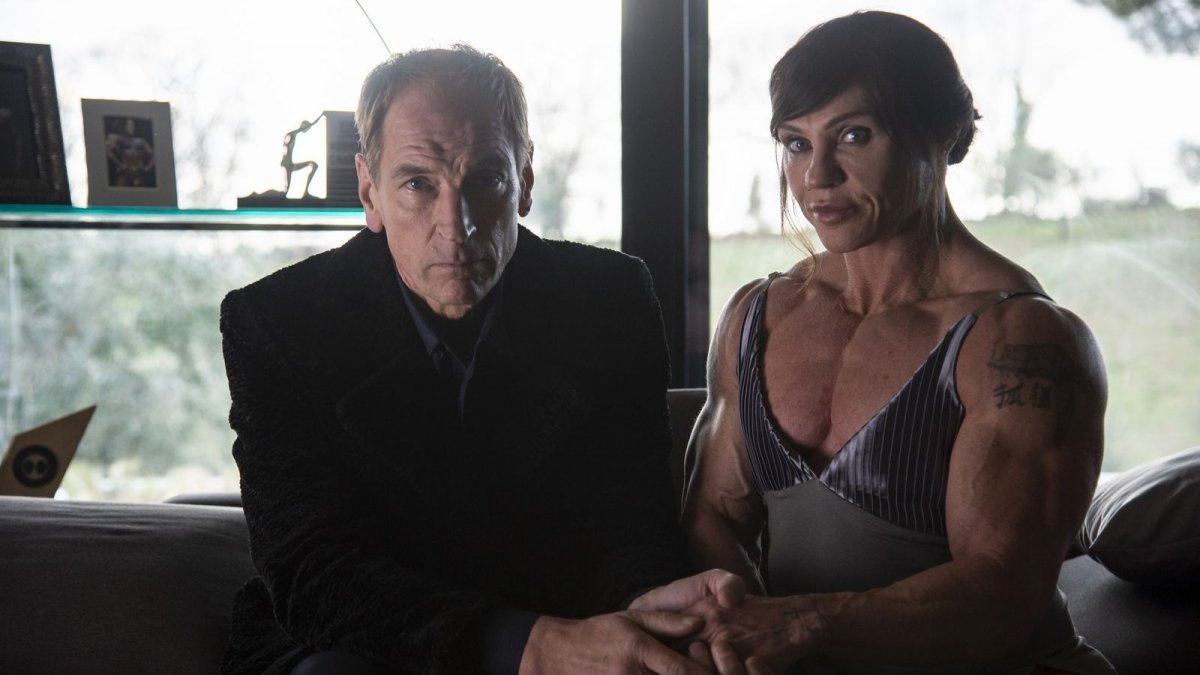 Body Odyssey: il film italiano col compianto Julian Sands in concorso ...