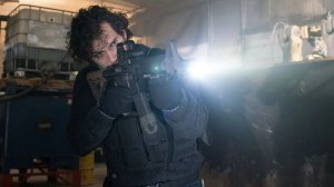 Nomis, la recensione: Henry Cavill in un thriller inverosimile