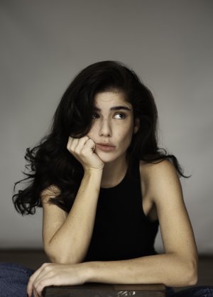 Grace Ambrose, la nostra intervista all'attrice di Il paradiso delle ...