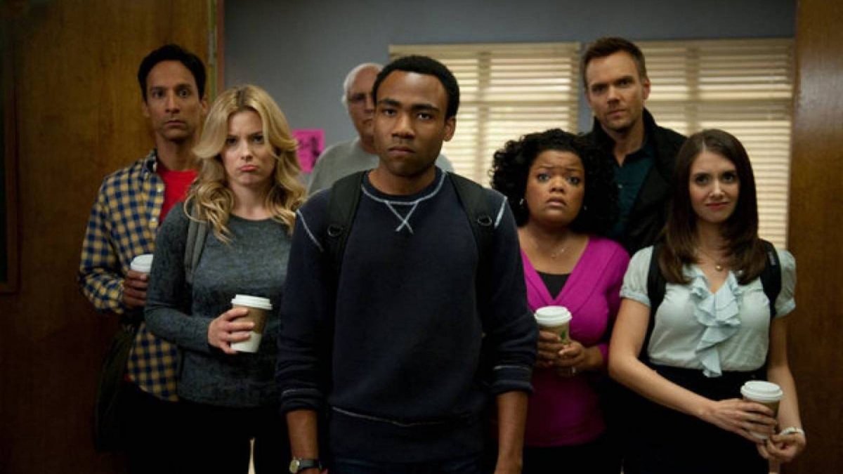 Community, le riprese del film entro l'anno: "Stiamo aspettando che ...