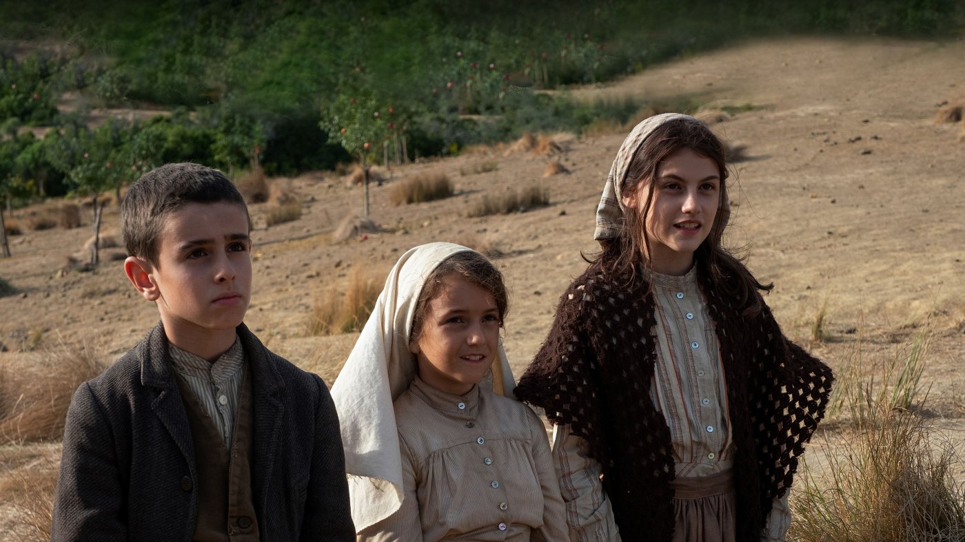 Fatima, il film stasera su Rai 2: la trama, il cast e la storia vera ...