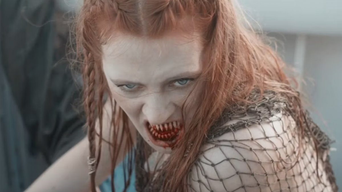 La sirenetta: Ariel/Aurora è assetata di sangue nel trailer della ...