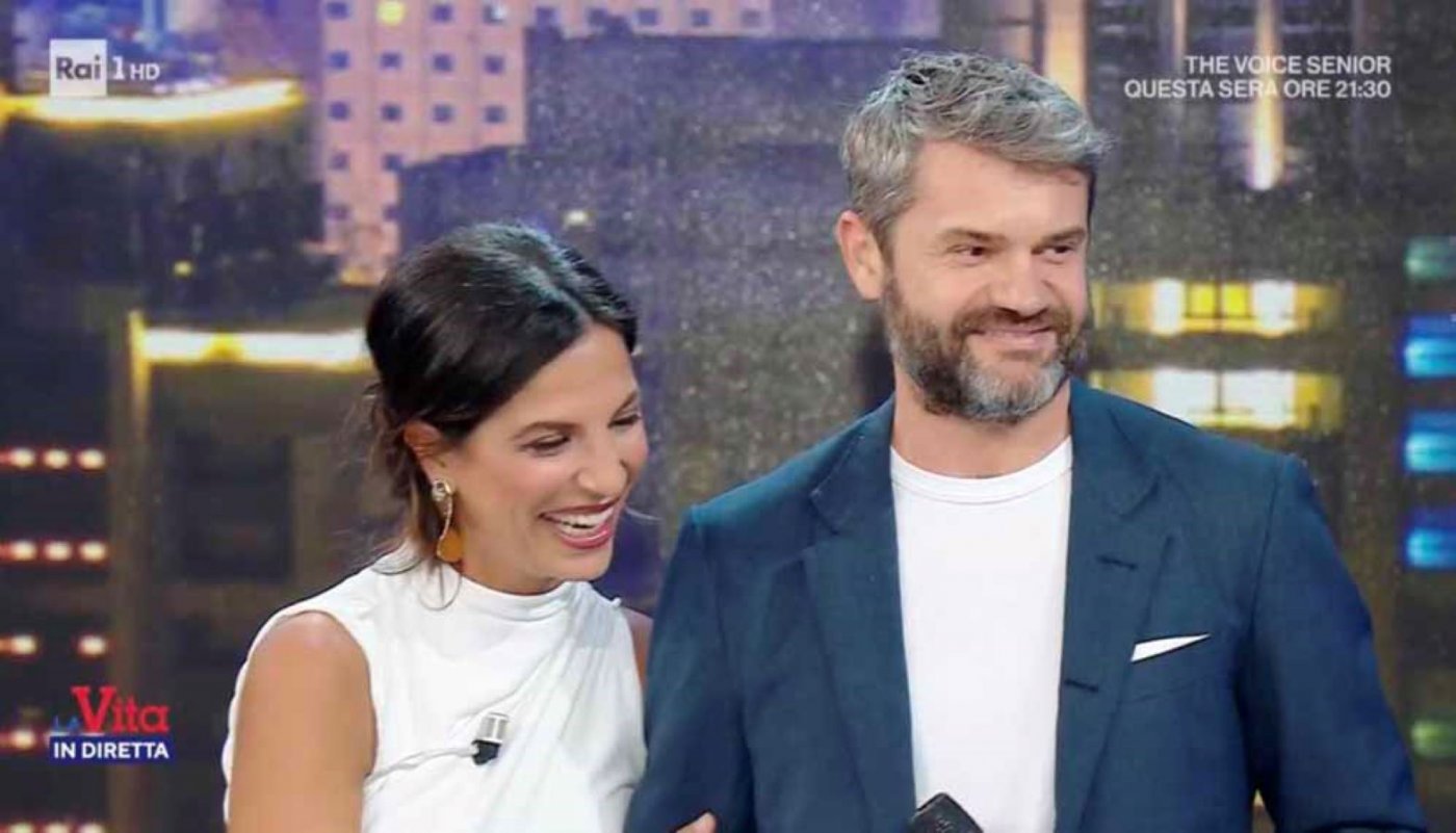 Isola dei Famosi, ex concorrente è diventata mamma: "Passerà presto questa bufera lo meritiamo ...