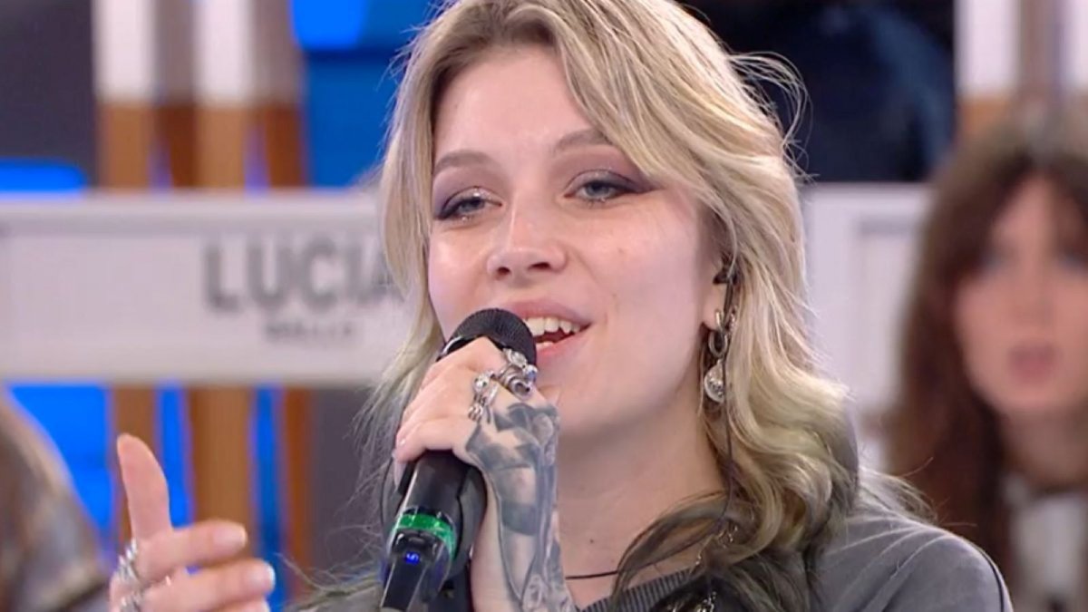 Amici 23, Mew e Matthew: lei parla della loro crisi e mostra cosa ha ...