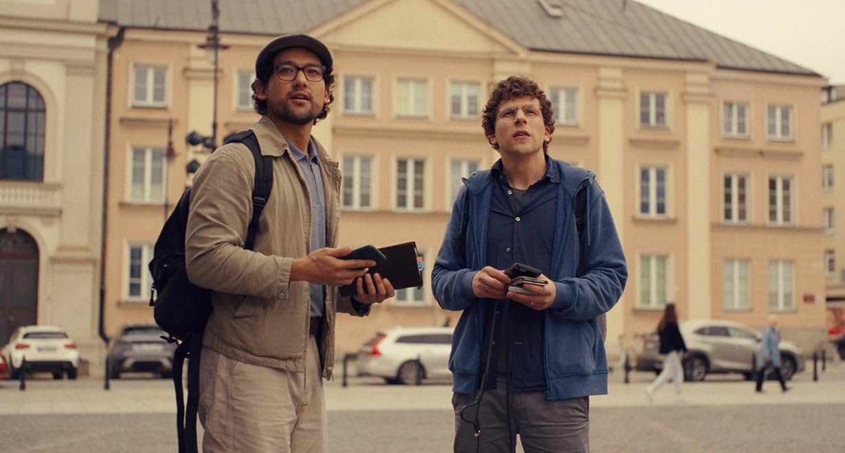 A Real Pain, la recensione del film di Jesse Eisenberg con Kieran ...