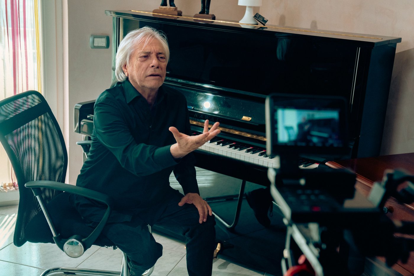 Il Re di Napoli. Storia e Leggenda di Mario Merola: tra eredità e ...